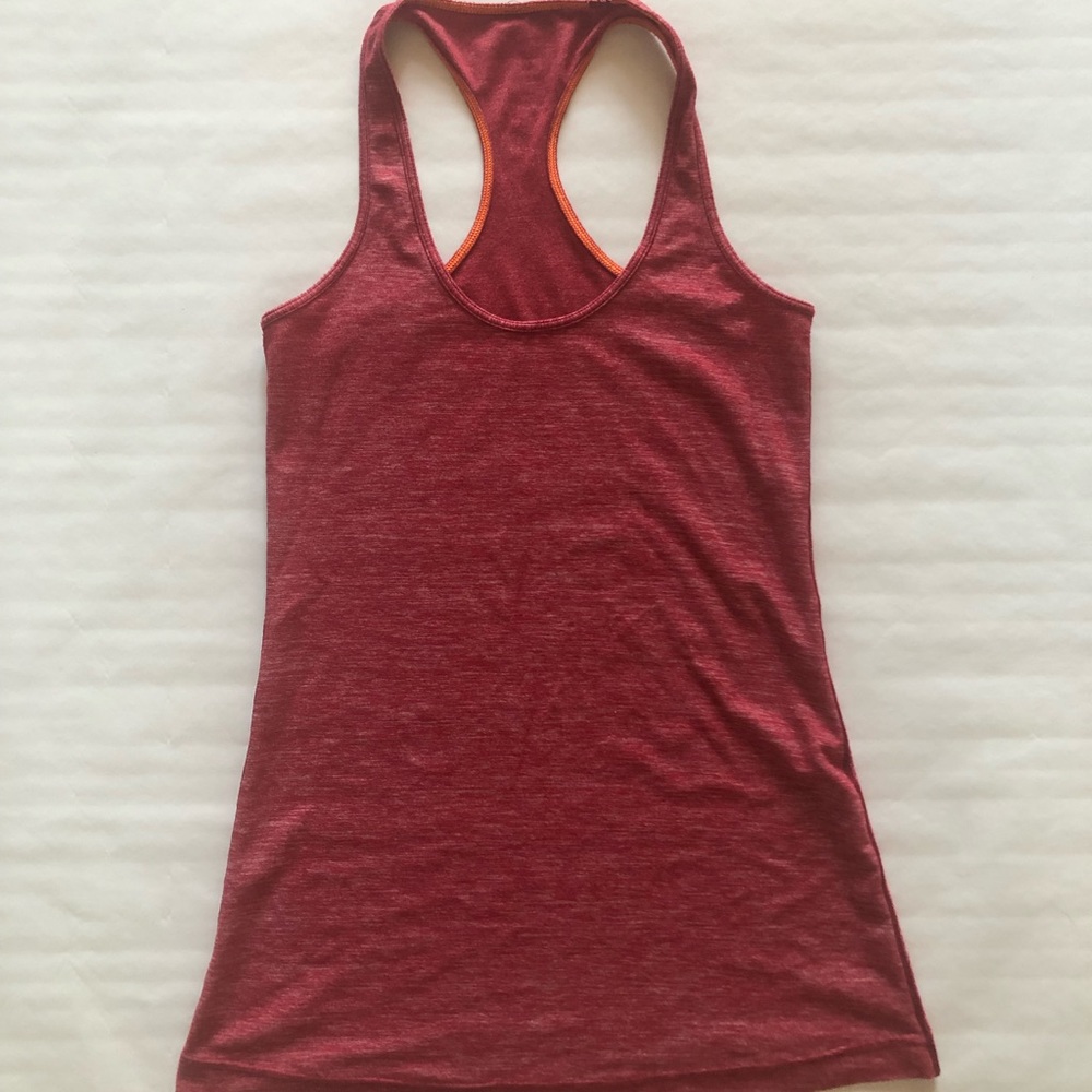 Lululemon Assorted Tanks Bundle. - Gem